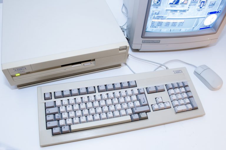 Amiga 3000 - Remi's Classic Computers